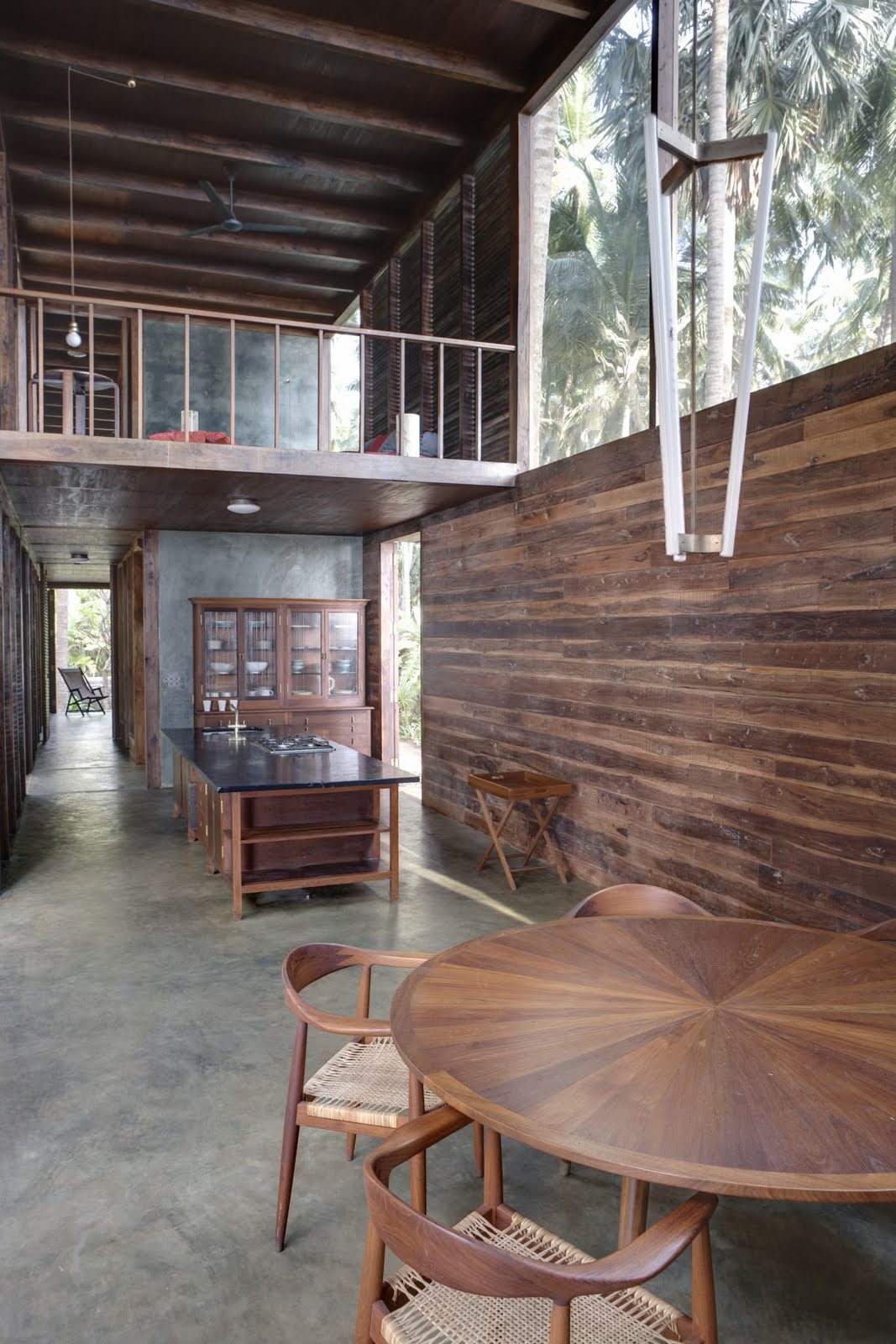 AMASSING DESIGN: PALMYRA HOUSE - STUDIO MUMBAI ARCHITECTS